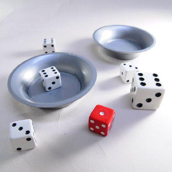 ＵＦＯの中にダイスが次々とテレポート！最後はジャンボダイスまで出現。【和妻】