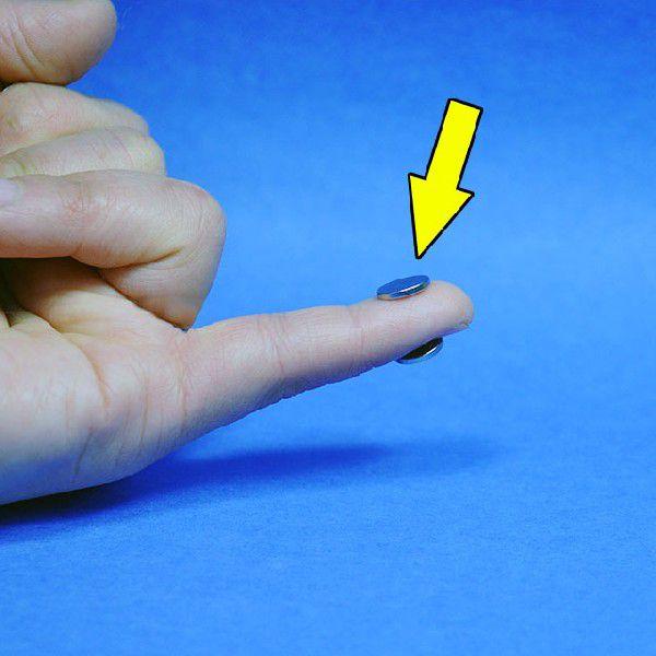 直径10mm・厚さ1.5mmの極薄タイプの超強力ネオジウムマグネット！使い道は色々。