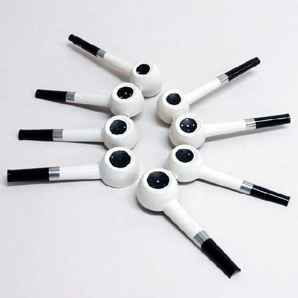 両手の指先いっぱいに８本のパイプが出現する！（ＤＸ両手用）