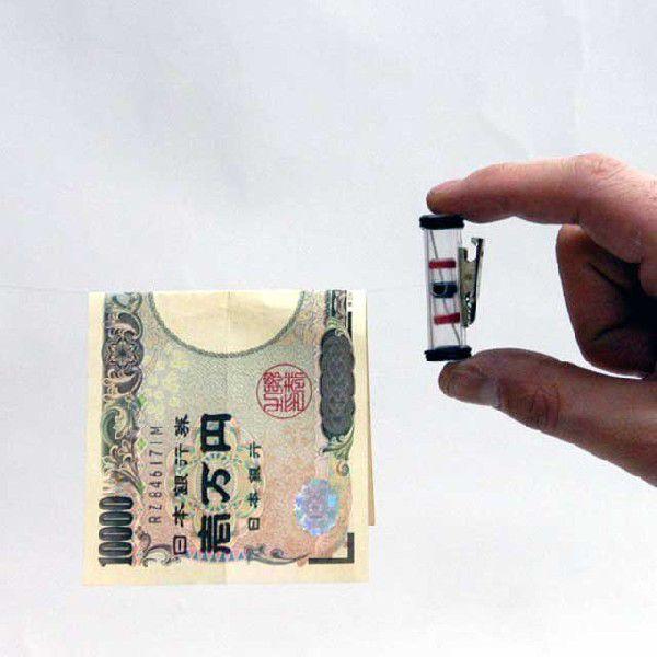 チューブの中に「見えない糸」を巻きつけたリール！（自動巻取式・長さ40mm）【浮遊】