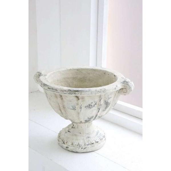 サイズ　幅22.5ｘ奥行19ｘ高さ16cm口径16ｘ深さ8cm材質　陶器穴あり