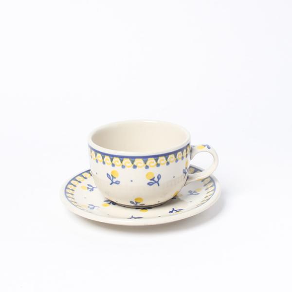 ポーリッシュポタリー Ceramika Artystyczna ツェラミカ アルティスティチナ社製 カップ＆ソーサー紅茶を飲むのに適した形のカップ＆ソーサー。紅茶は高温で抽出するとおいしく作れるため、カップは口径が大きく温度が下がりやすくな...