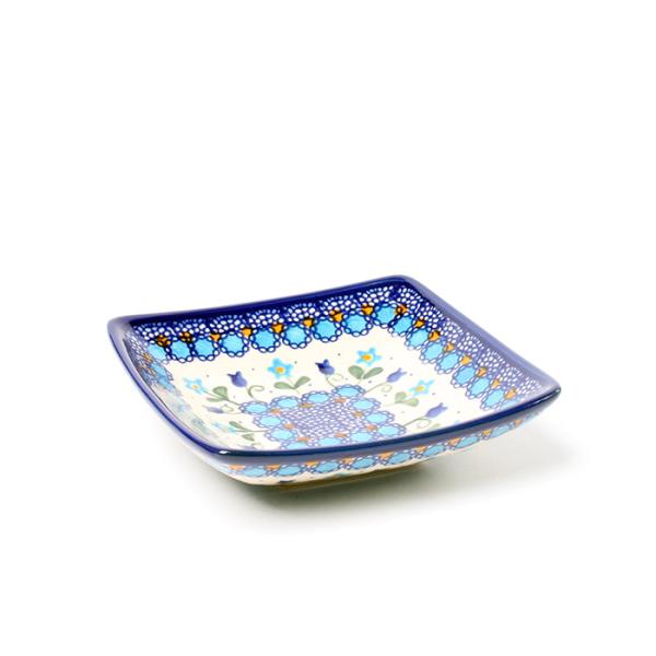 ポーリッシュポタリー Ceramika Artystyczna VENA ヴェナ社製 タフィーボール・ミニタフィーボウルのミニサイズです。サラダや煮物の取り分け皿として丁度良い大きさです。丸いボウルとは一味違った器として、楽しくご利用いただ...