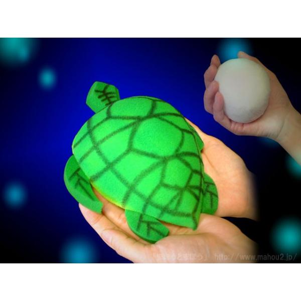 タマゴが一瞬にして亀に変化！子ども向けのマジックショーに最適な簡単にできるステージ用スポンジマジックです。・輸入品　・解説書：まほうとまほうお買物ガイドデータ(難易度表記：簡1→2→3→4→5難)テクニック：1演技力：1扱いやすさ：1距離：...