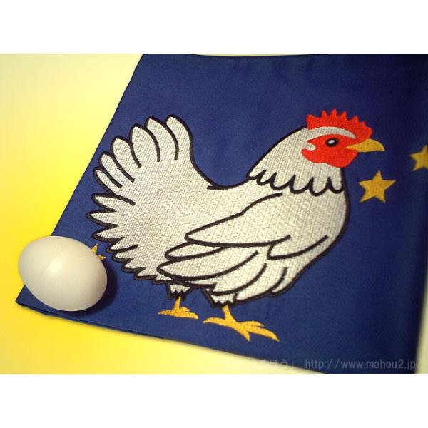 スカーフのニワトリが卵を産む！？どんどんタマゴが出てくる楽しいスカーフ。そして最後には・・・小さな子供も大喜びのマジックです。タマゴを使う手品と組み合わせて、楽しいタマゴマジックショーを演じるのもオススメです。・製作：DPG　・解説書：まほ...