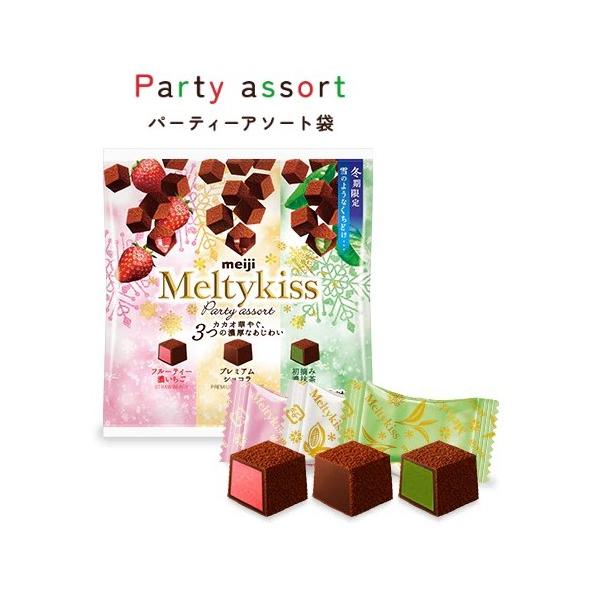 ●口に入れた瞬間からとろけだす雪のようなくちどけと、くちどけとともに広がる香りとやさしい甘さ、専門店のチョコレートのようなココアパウダーをまとったキューブ形状●冬の特別感と雪のようなくちどけ。