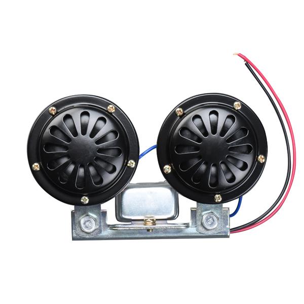 旧ベンツのような弾けるような特徴のサウンドで、品があり迫力のあるサウンドを奏でます。電子ホーンはエアタンク不要でエアー配管の必要がなく、配線処理のみの簡単取付け。12V車専用。定格：DC12V/7Aカラー：ブラック音量：107±4DB周波数...