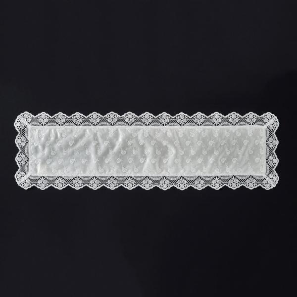 クラシカルな刺繍が美しいレース。敷くだけで空間に高級感と華やぎを演出します。▼サイズ幅120cm 奥行35cm▼材質(生地)ポリエステル100％(刺繍上糸)レーヨン100％(刺繍下糸)ポリエステル100％▼生産国中国▼配送方法クリックポスト...