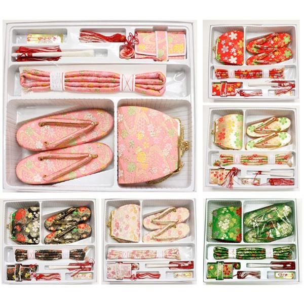 素材 ポリエステル９５％ ナイロン５％金属糸箔使用セット内容箱セコ・ぞうり(21cm)・バッグ・丸くげ・扇子・びらかん★光の加減により写真の色と実際の商品の色が異なることがあります。