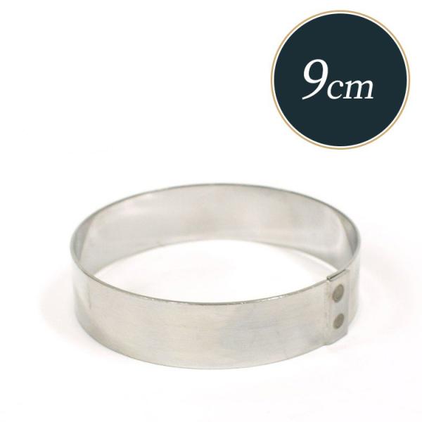 ｛ご購入前のご注意｝※画像のタルトリングは7cmです。｛商品仕様｝材質：18-0ステンレス空焼き：不要サイズ（約）：90×高17mm製造国：日本｛商品詳細説明｝スマホの方は「商品説明をもっと見る」をご覧下さい。PCの方はページ下部の商品説明...