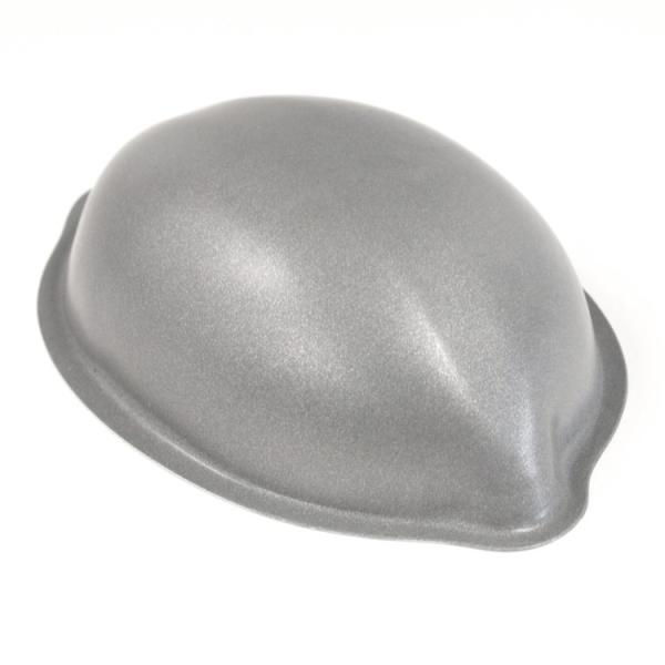 夏の冷やしデザートにおすすめ。爽やかなレモンのゼリー、アイスなどに空焼不要/型離○/型離れ・耐久性がよいテフロン（フッソ）加工サイズ外寸（約）：91×62×高さ27mmサイズ内寸（約）：83×54×高さ26mm容量（約）：50ml材質：アル...