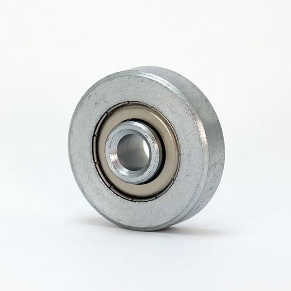 【特長】・マキテック製ホイールコンベヤ W-36CS対応ホイール。・スチール製削り出しホイール。・保持器（リティナ―）により、回転は滑らかで静か。・軽〜中荷重負荷回転に適します。・軸付きです。軸無しをご希望の方は軸無なしの販売ページにてご購...