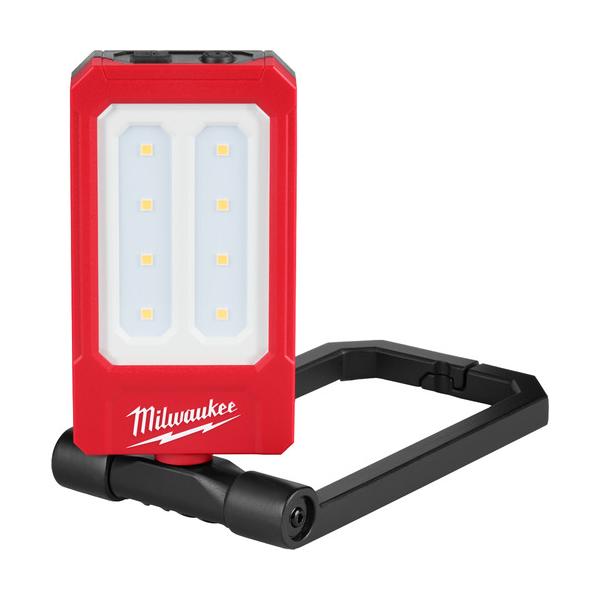 特長500ルーメンのTRUEVIEW高輝度出力3つのモードで出力と連続点灯時間を調節満充電で最大12時間の連続点灯時間頑丈なアルミニウム製フレームと内蔵マグネットポケットに入れて持ち運べる設計分割式フレームによる取り付け機能も備えるため、非...