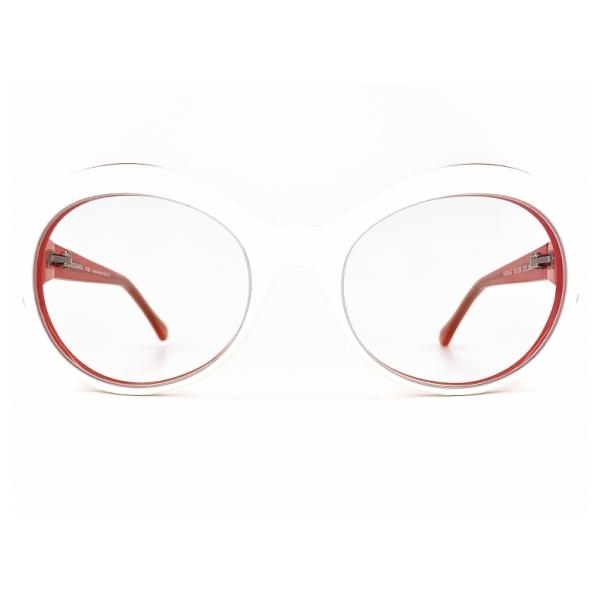 【発売日：2024年07月15日】メガネブランド 【ファース ア ファース FACE a FACE】 についてファースアファースは心底アイウェアが好きな数人のデザイナーによって立ち上がられたフランスを代表するアイウェアブランドです。そのあふ...