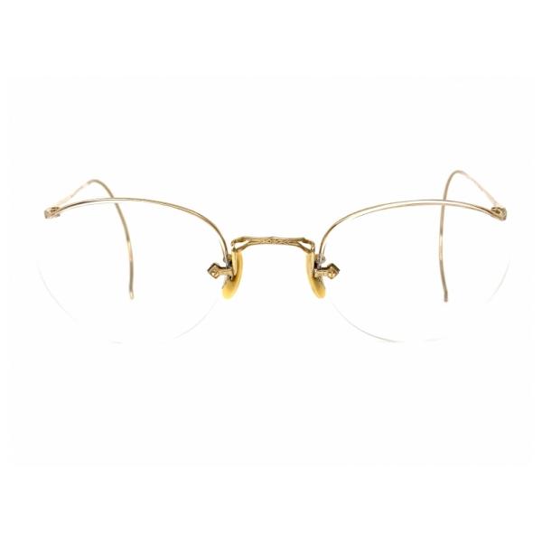 【発売日：2025年09月25日】メガネブランド 【アメリカンオプティカル AmericanOptical】 について1833年にアメリカで生まれたAOは、“世界最古の眼鏡ブランド”と呼ばれる老舗。縁なしフレームやケーブルテンプルなど、今や...