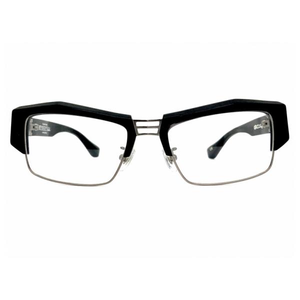 【発売日：2025年10月03日】メガネブランド 【キューブリック Qbrick】 について「既存に囚われず、限界のない宇宙的なモノ作り」がコンセプト。コレクションは、このブランドの核となる「Albert(アルベルト)」、シンプルなライン「...