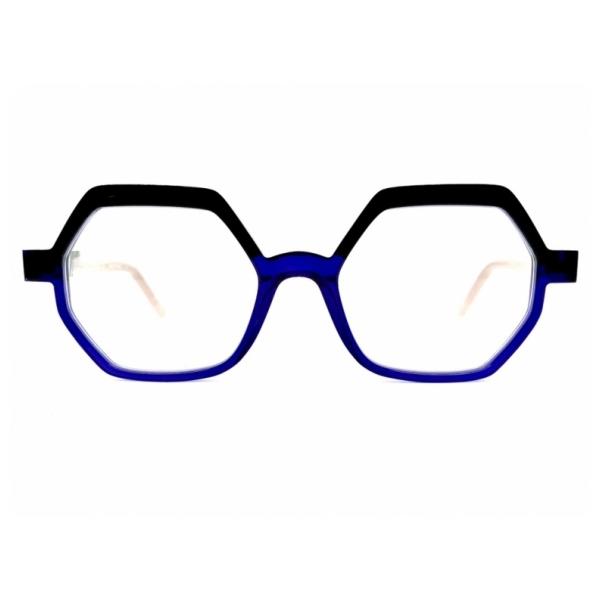 【発売日：2025年11月08日】メガネブランド 【アンバレンタイン ANNE et VALENTIN】 についてフランス生まれのキュートなブランド「アン・バレンタイン」のデザイン・コンセプトは、掛ける人の個性・魅力を引き出すこと。デザイナ...