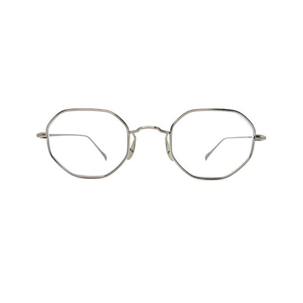 【発売日：2026年02月08日】メガネブランド 【アヤメ ayame】 についてayame（アヤメ）は、2010年に今泉悠氏が創設した日本発のアイウェアブランド。ブランド名は潮来市の花「菖蒲」と“目を彩る”想いを重ねたもの。「温故知新」の...