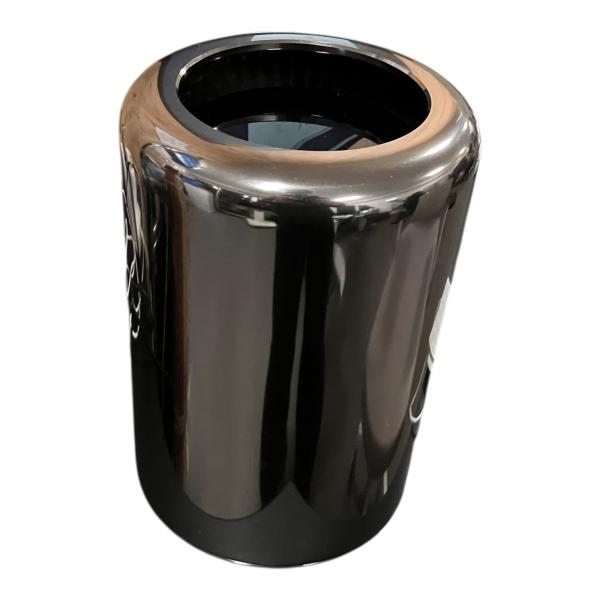 商品ランク：B（使用に伴う小傷やスレがあります）動作確認：各種基本動作に問題はありません外装状態：通常使用に伴う小傷やスレがありますが、目立つ破損はありません付属品：電源ケーブル備考：初期化済みです