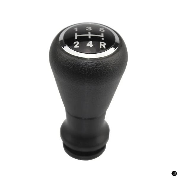 仕様: ABS 製で、強度、耐久性、シフト速度を向上させますギアボックスへのシフトをよりスムーズかつ迅速に強化します純正シフトノブと直接交換商品名：マニュアルギアシフトノブ材質：ABS特徴: 耐久性、取り付け簡単、5速サイズ: 穴の直径: ...