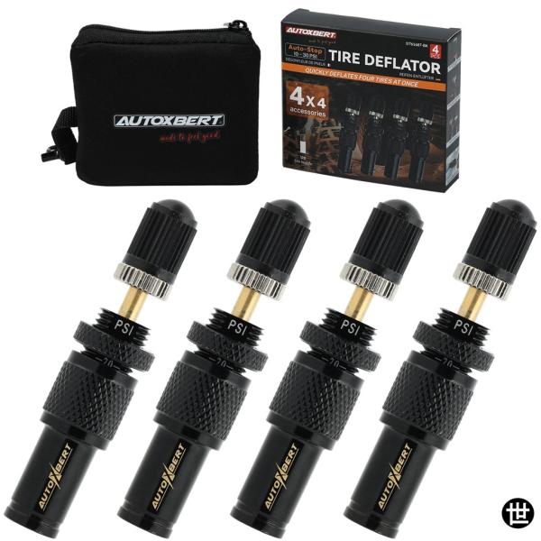 商品：タイヤデフレーター 4個セット 4X4 オフロードアクセサリー説明：材質：真鍮圧力範囲：10〜30 PSI単品サイズ：6 X 1.4 CM色：黒適合車種：SUV、オフロード車、バイク、ファミリーカーなど特徴：のタイヤデフレーターは真鍮...