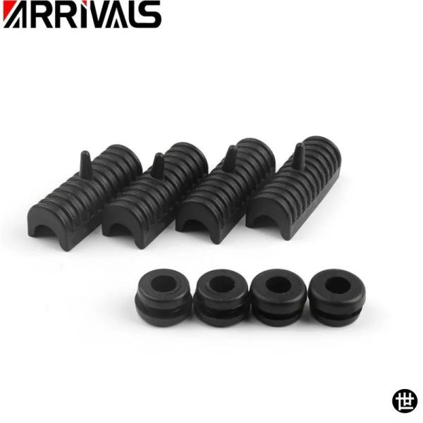 仕様：素材：高品質ゴム商品幅：2インチ商品高さ：3インチ商品長さ：7インチバイクメーカー：ハーレーダビッドソン適合：1988〜2013年式ハーレー ツーリング エレクトラ グライド モデル専用設計特徴：BAXTERS ハーレーダビッドソンロ...