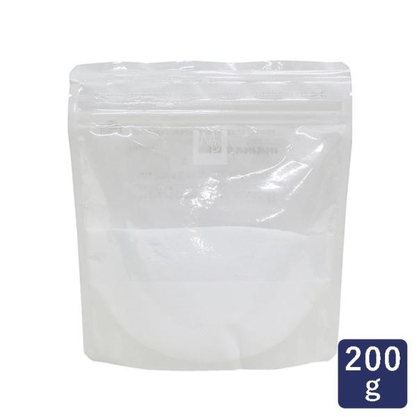 トレハロースは、砂糖の約4割の甘味度でさっぱりとした甘みが特徴の糖類です。素材本来の味を引き出せるので、幅広く利用されています。また、保水力が高く、乾燥や凍結から食品を守り、食感を保つ作用があります。パンやお菓子に加えた際には、しっとり・ふ...