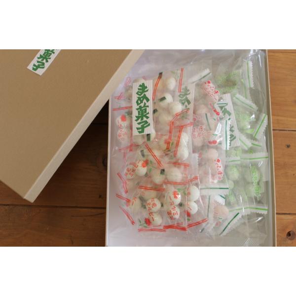 老若男女から喜ばれているお味は贈り物にもおススメです！内容●紅花ミルピー●さくらんぼミルピー●だだちゃ豆ピー豆菓子、個々の説明はカテゴリー ”袋詰め” よりそれぞれの説明をご参照ください。箱は紅花の挿絵が入った包装紙でお包み致します。ご希望...