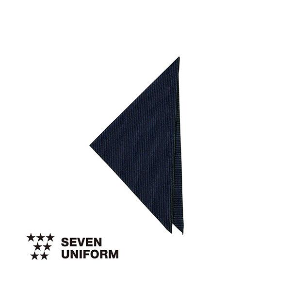 ◎配送方法：通常：宅配便（メール便対応商品）◎商品名：三角巾◎メーカー：セブンユニフォーム◎品番：EY3504-1◎素材：先染め平織[ポリエステル65%・綿35%]◎商品説明：先染め藍色ベースのかすれ棒縞柄が特徴です。同色の作務衣、作務衣パ...