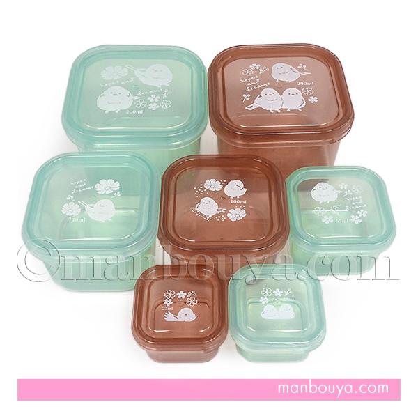 シマエナガデザインのフードコンテナ。200mlからとっても小さい25mlまで、7個ものプラスチック容器がセットになっています。半透明のクリア感もおしゃれです。食品のストック用だけでなく、ランチボックスとしても。25mlの容器にはドレッシング...