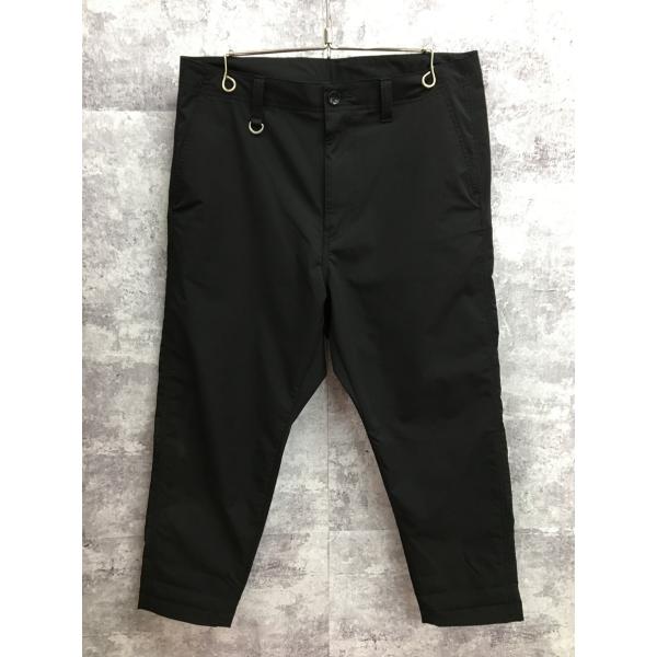 ■商品説明 ＜サイズ表記＞  サイズ: 3＜サイズ実寸＞  総丈:約 90.5cm  股上:約 31.5cm  股下:約 61.5cm  ウエスト:約 86cm  ヒップ:約 112cm  ワタリ幅:約 30cm  裾幅:約 18cm＜素材...