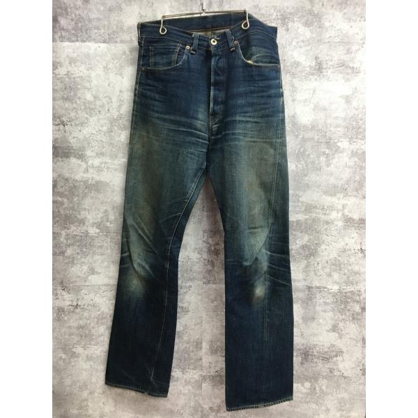 ■商品説明 ＜サイズ実寸＞  総丈:約 108cm  股上:約 30.5cm  股下:約 81.5cm  ウエスト:約 80cm  ヒップ:約 105cm  ワタリ幅:約 29cm  裾幅:約 20.5cm＜素材＞ 画像参照＜カラー＞インデ...