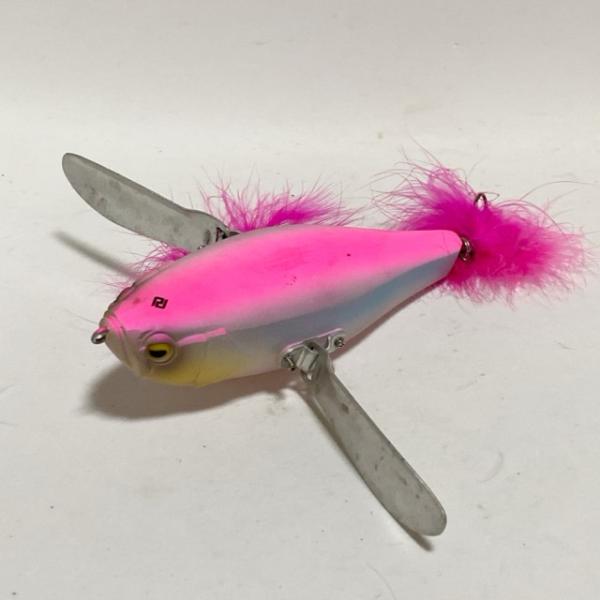 ■商品説明 ＜サイズ実寸＞  Length: 130.5mm  Weight: 2oz  ルアータイプ: ハードルアー画像の確認をお願い致します。＜付属品＞無し※写真のもので全てです。ランク :　B　＜ランク一覧＞N ：新品・未使用の商品S...