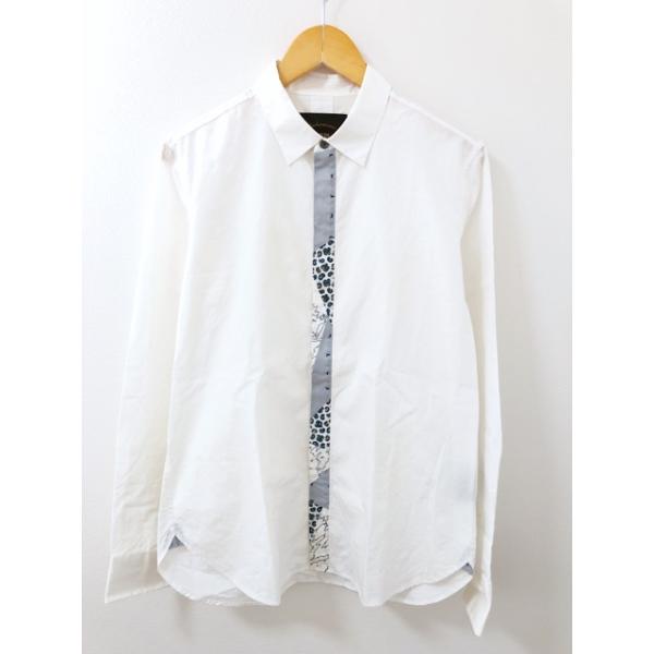 ■商品説明 ＜サイズ表記＞  サイズ: 48＜サイズ実寸＞  肩幅:約 45cm  着丈:約 72cm  身幅:約 55cm  袖丈:約 65cm＜素材＞コットン＜カラー＞ ホワイト＜付属品＞無し※写真のもので全てです。※右袖、背面、左袖先...