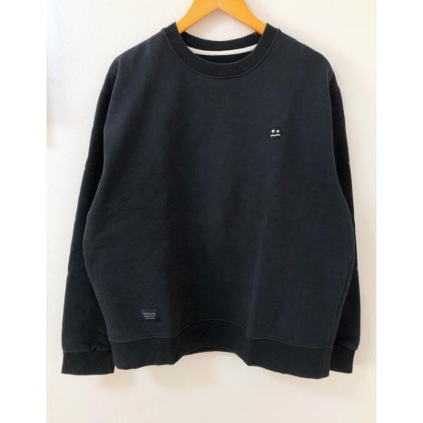 ■商品説明 ＜サイズ表記＞  サイズ: L＜サイズ実寸＞  肩幅:約 52cm  着丈:約 66cm  身幅:約 63cm  袖丈:約 64cm＜素材＞コットン / ポリエステル＜カラー＞ ブラック＜付属品＞無し※写真のもので全てです。※所...