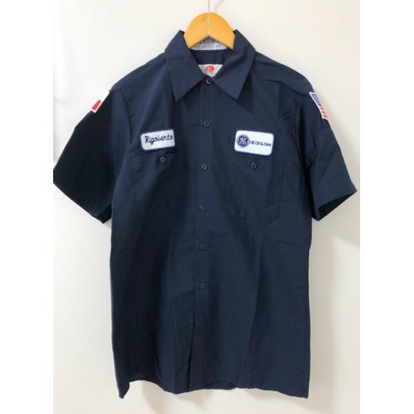 ■商品説明 ＜サイズ表記＞  サイズ: M＜サイズ実寸＞  肩幅:約 45cm  着丈:約 80cm  身幅:約 57cm  袖丈:約 25cm＜素材＞ポリエステル / コットン＜カラー＞ ネイビー＜付属品＞無し※写真のもので全てです。ラン...