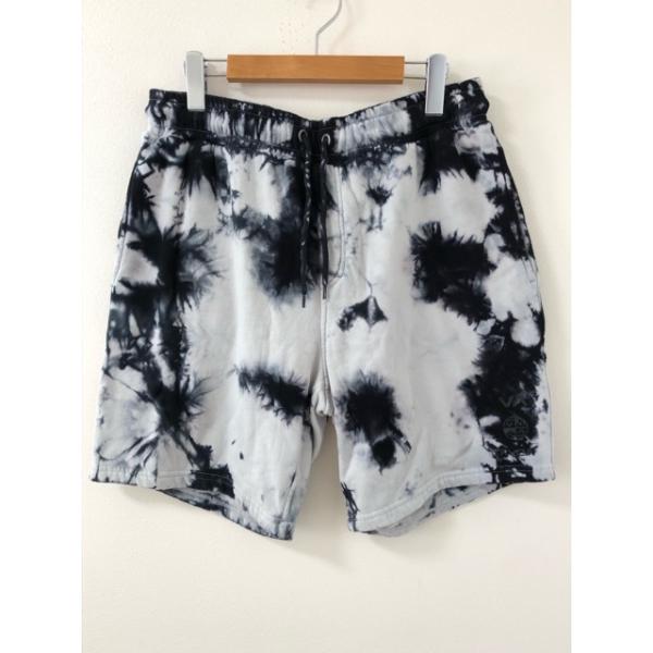 ■商品説明 ＜サイズ表記＞  サイズ: M＜サイズ実寸＞  股上:約 31cm  股下:約 23cm  ウエスト:約 92cm  ヒップ:約 110cm  ワタリ幅:約 32cm  裾幅:約 28cm＜素材＞コットン＜カラー＞ グレー＜付属...