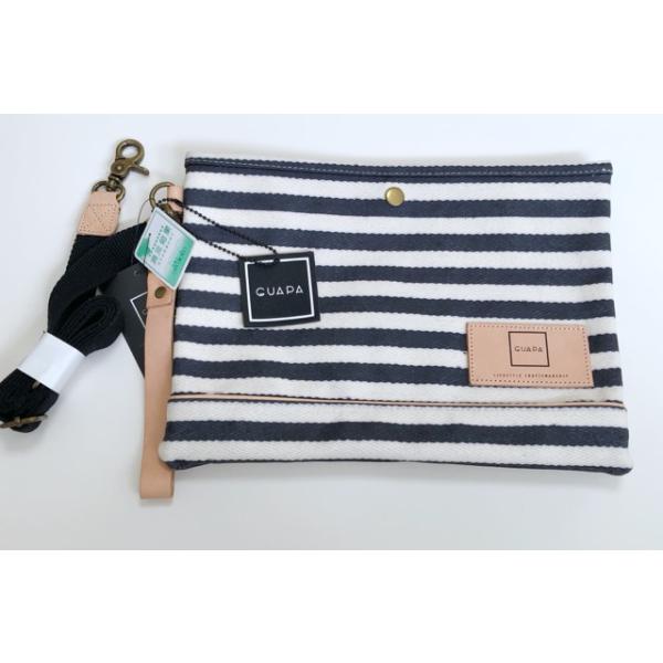 ■商品説明 ＜サイズ実寸＞  幅:約 30cm  高さ:約 22cm 開閉式：マグネット式サイズ表記　30×22cm＜素材＞キャンバス / レザー＜カラー＞NAVY  ネイビー＜付属品＞無し※写真のもので全てです。ランク :　S　＜ランク一...