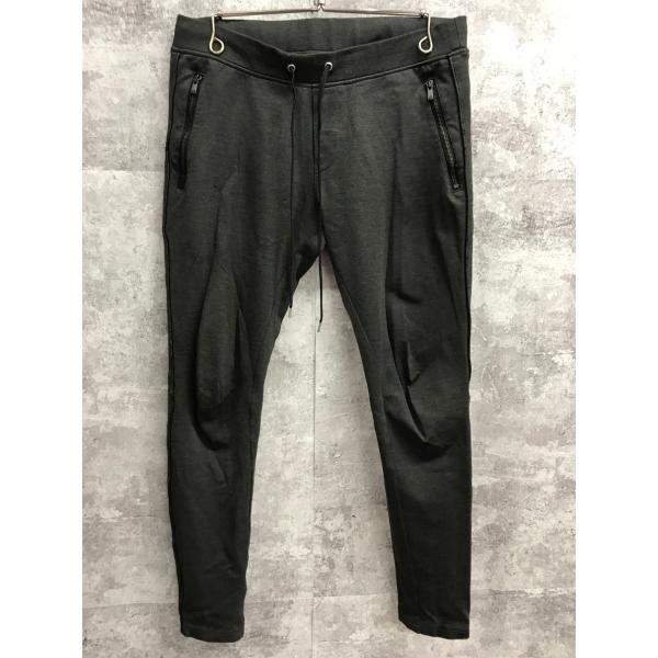 ■商品説明 ＜サイズ表記＞  サイズ: 2＜サイズ実寸＞  総丈:約 95.5cm  股上:約 24cm  股下:約 70.5cm  ウエスト:約 78cm  ヒップ:約 100cm  ワタリ幅:約 27cm  裾幅:約 12.5cm＜素材...