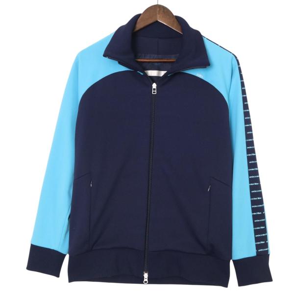 ■商品説明 ＜サイズ実寸＞  着丈:約 67.5cm  身幅:約 50cm肩幅なし裄丈83cm＜カラー＞ ネイビー＜付属品＞無し※写真のもので全てです。※目立った傷や汚れは無く問題なくご着用頂けます。ランク :　B　＜ランク一覧＞N ：新品...