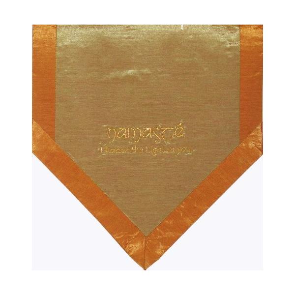 ヨガ フィットネス new Altar Cloth Or Wall Hangings - Embroidered - Namaste - Iridescent Gold海外限定品を迅速輸入！5〜15営業日にて発送します。商品名（自動翻訳）：...