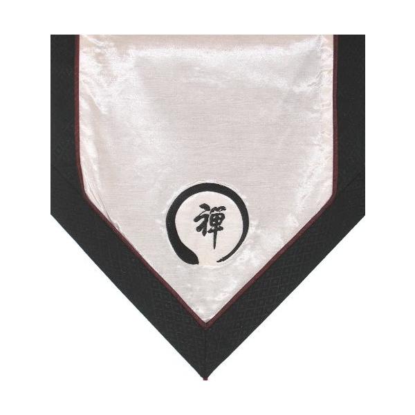 ヨガ フィットネス new Altar Cloth Or Wall Hanging - Embroidered : Zen Circle - White海外限定品を迅速輸入！5〜15営業日にて発送します。商品名（自動翻訳）：祭壇または吊り下...