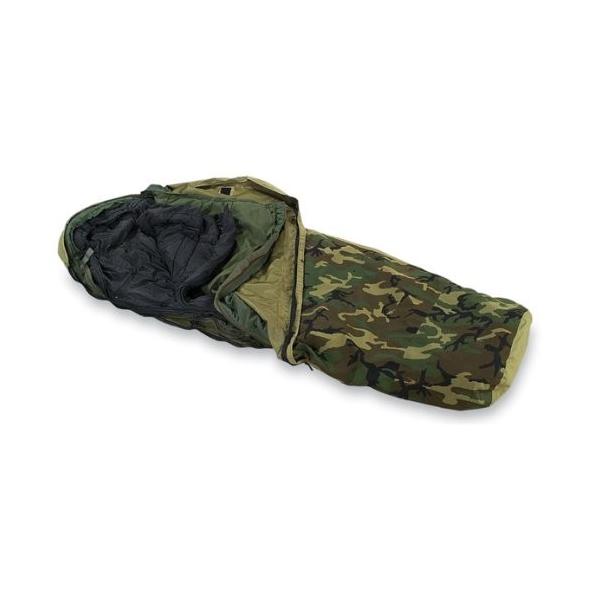 アウトドア キャンプ スリーピングバッグ アメリカ K1023 Military Outdoor Clothing Previously Issued U.S. G.I. Modular Sleeping Bag System (4-Pie...