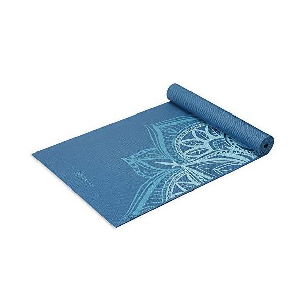 ヨガマット フィットネス 05-63281 Gaiam Yoga Mat Premium Print Extra Thick Non Slip Exercise &amp; Fitness Mat for All Types of Yoga...