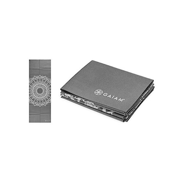 ヨガマット フィットネス 05-64060 Gaiam Yoga Mat Folding Travel Fitness &amp; Exercise Mat | Foldable Yoga Mat for All Types of Yoga...