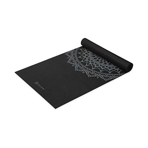 ヨガマット フィットネス 05-63631 Gaiam Yoga Mat Premium Print Non Slip Exercise &amp; Fitness Mat for All Types of Yoga, Pilates &a...