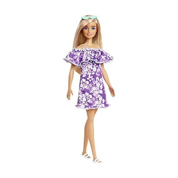 バービー バービー人形 GRB36 Barbie Loves The Ocean Beach-Themed Doll (11.5-inch Blonde), Made from Recycled Plastics, Wearing Fash...