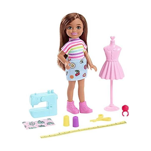 バービー バービー人形 HCK70 Barbie Chelsea Can Be Doll &amp; Playset, Brunette Fashion Designer Small Doll with Removable Outfit &...