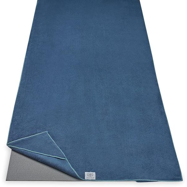 ヨガマット フィットネス 05-62918 Gaiam Stay Put Yoga Towel Mat (Fits Over Standard ) Size - 68"L x 24"W, Lake海外限定品を迅速輸入！5〜15営業日にて発送...