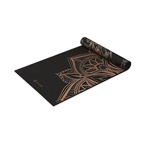 ヨガマット フィットネス 0018713645111 Gaiam Yoga Mat Premium Print Reversible Extra Thick Non Slip Exercise &amp; Fitness Mat for A...